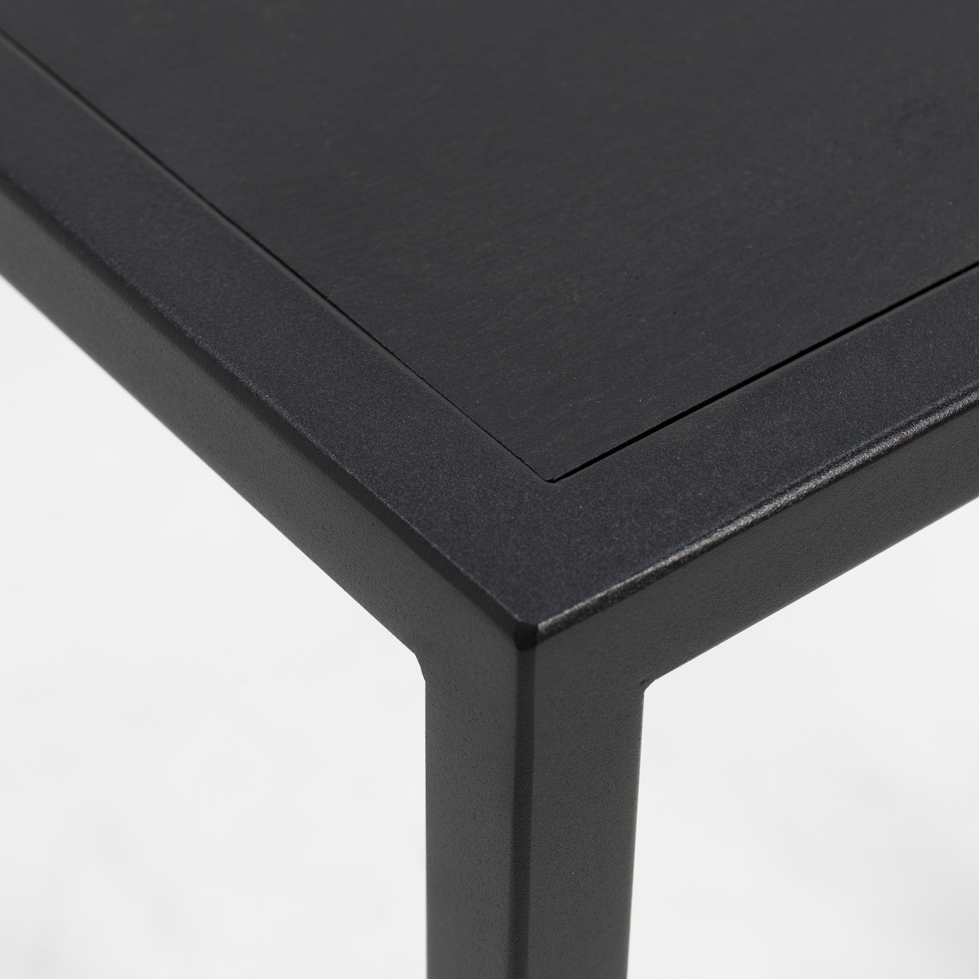 Spinder Design Sidetable Daniël Zwart 66x90cm kopen? ⏩ Giga Meubel ...